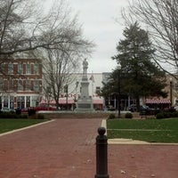 Bentonville Square - Plaza in Bentonville