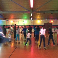 Fleetwood Skating Rink - Skating Rink in Chicago