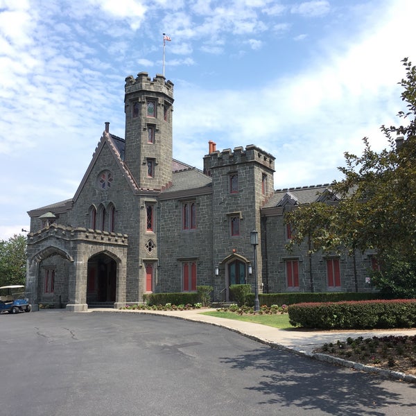 Whitby Castle - 4 tips from 305 visitors