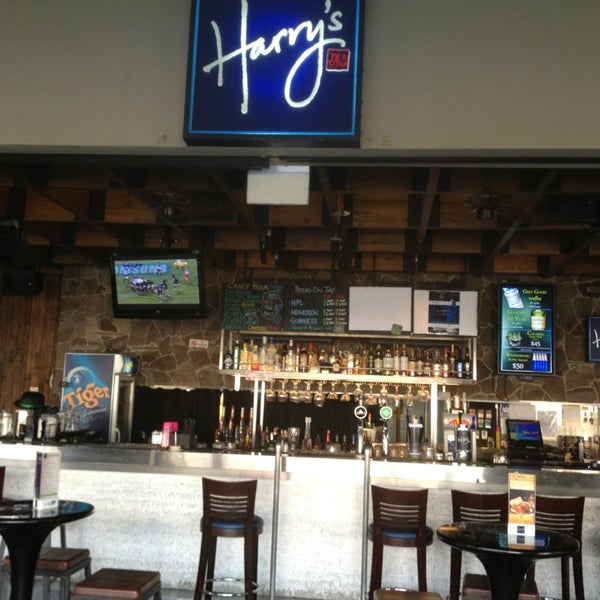 Harry's - Bar in Singapore