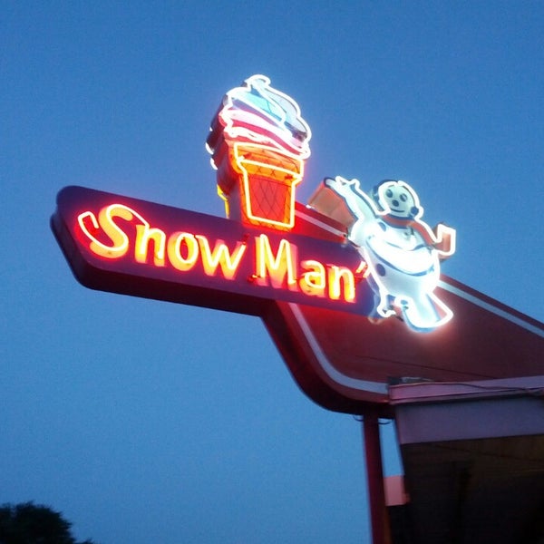 The Snowman - Ice Cream Shop