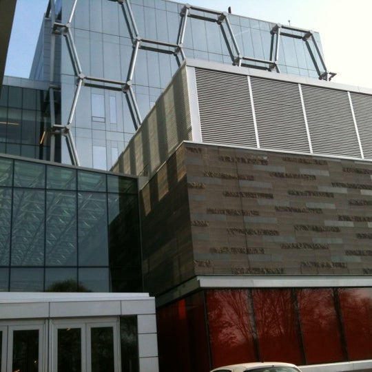 Quantum Nano Centre (QNC) - Waterloo, ON