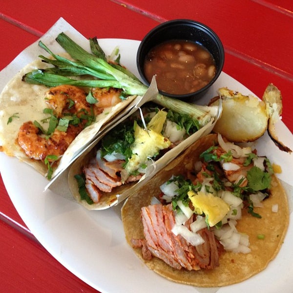 Mexicali Taco & Co. - Chinatown - 60 tips