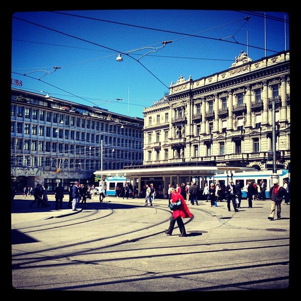 Paradeplatz - Plaza in Zürich