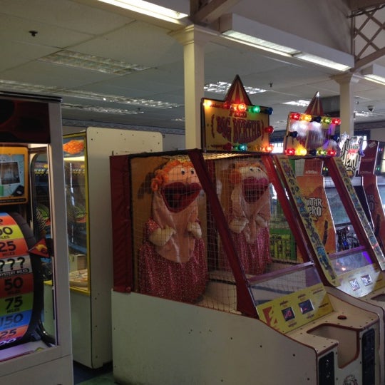 Playland Arcade - Downtown Santa Monica - 350 Santa Monica Pier