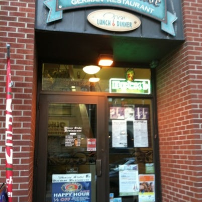 Winzer Stube - 516 2nd St #100