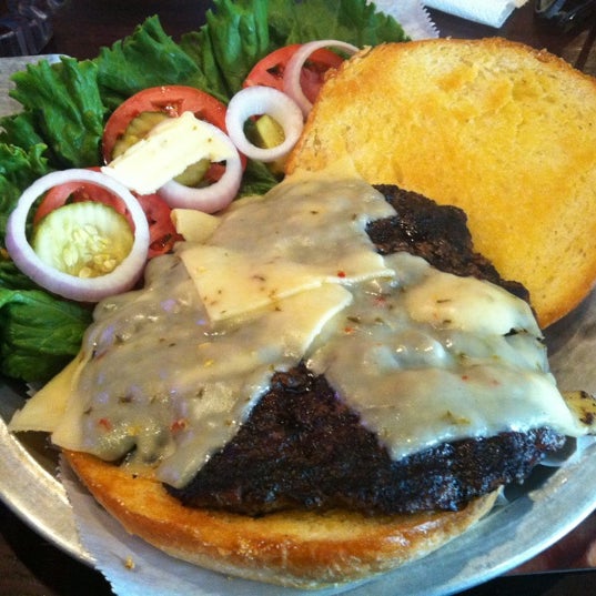 Bub's Burgers & Ice Cream - 210 W Main St