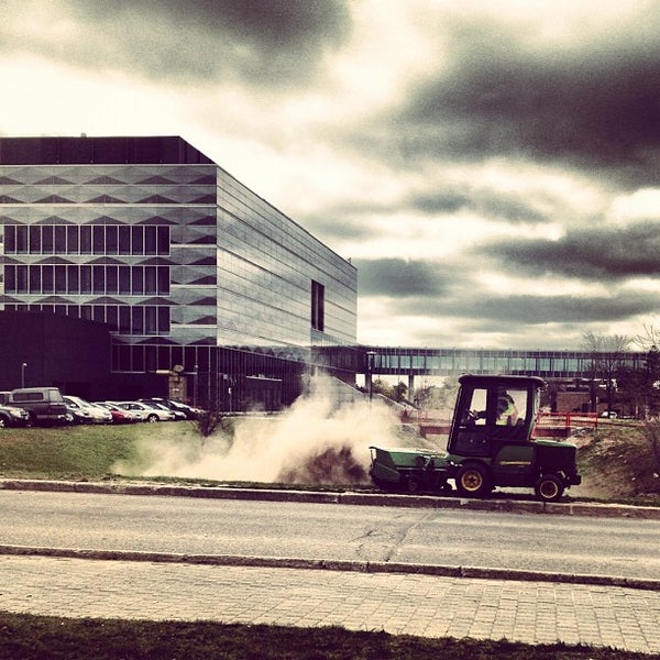 Engineering 5 (E5) - Waterloo, ON