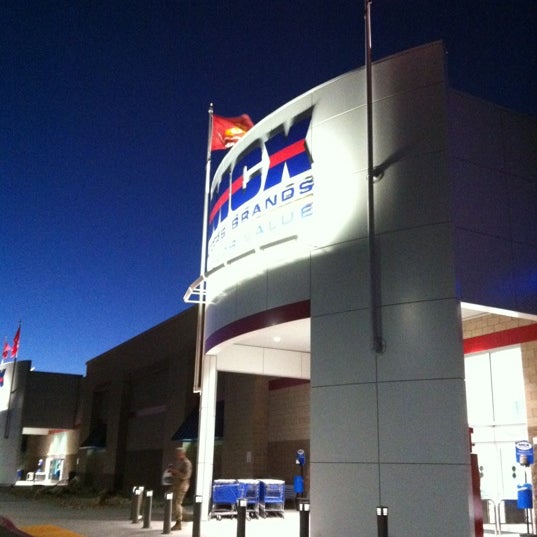 Marine Corps Exchange - Department Store in MCB Camp Pendleton