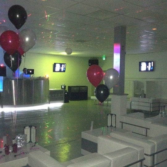 Ivory Lounge reviews, photos - CLOSED - San Antonio - GayCities San Antonio