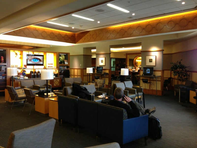 American Airlines Admirals Club - Atlanta, GA - Hartsfield-Jackson ...