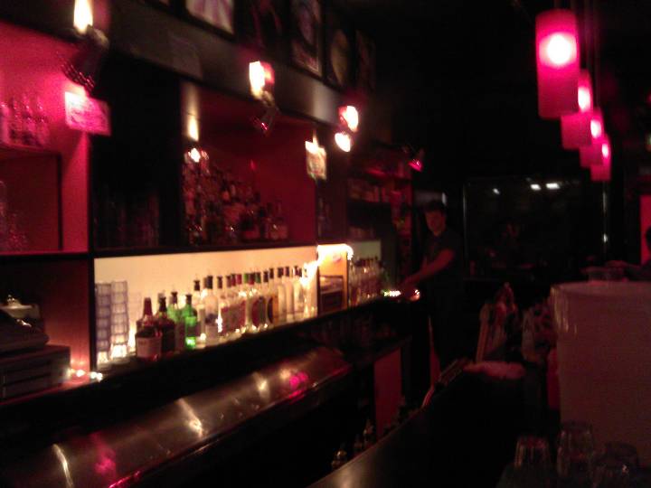 Re-bar Photos - GayCities Seattle