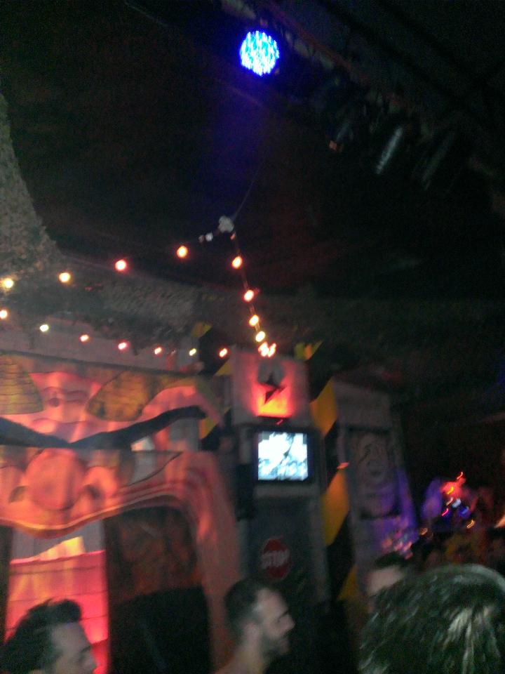 Faultline Bar Photos - GayCities Los Angeles