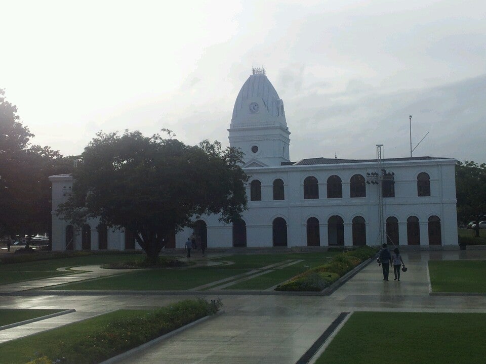 콜롬보의 쇼핑: Arcade Independence Square